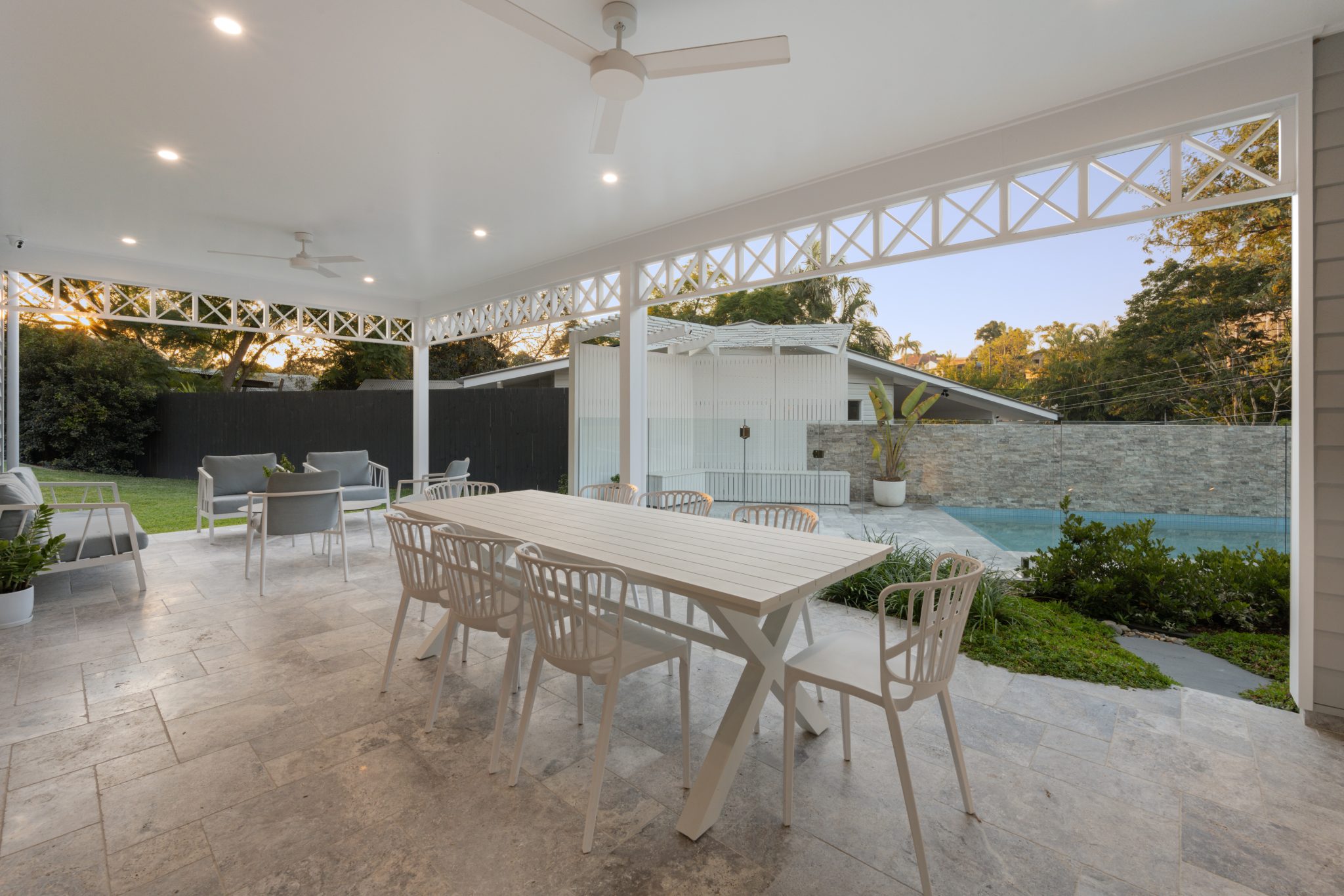 Bardon - Aesthetic Pools & Landscapes // Multi-Award Winners